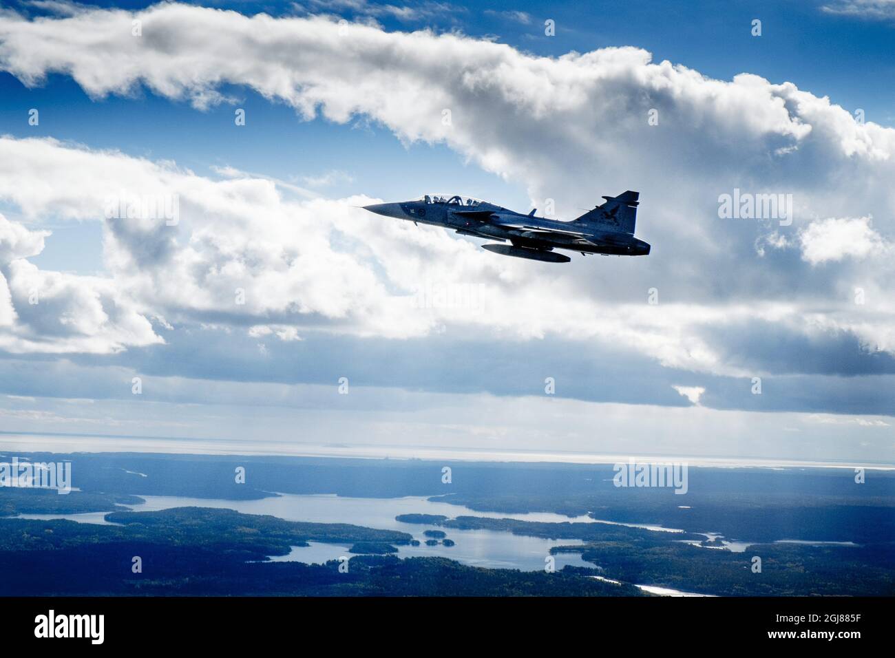 LINKOPING 2013-09-26 Flying in a JAS Gripen (Model 39D) a lightweight ...