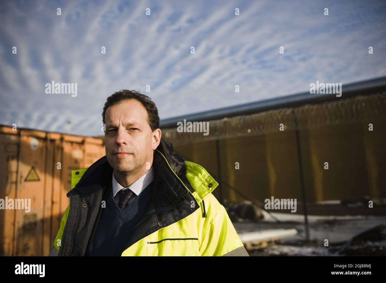 KUMLA 20081126 : Warden Kenneth Gustafsson photographed at the press ...
