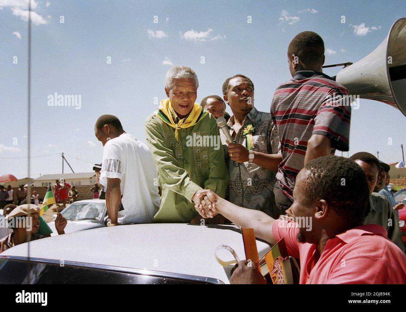 Nelson mandela campaign 1994 hi-res stock photography and images - Alamy