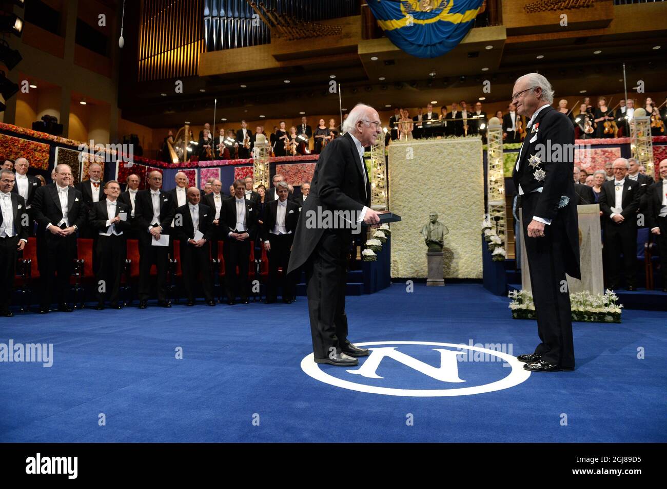 Professor peter higgs hi-res stock photography and images - Alamy