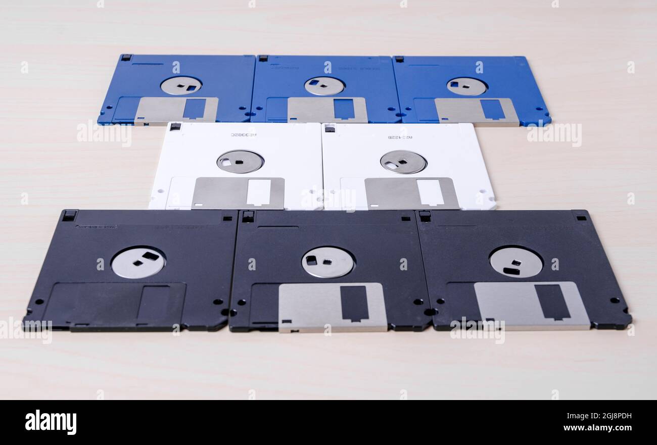 Arranged to rotate hi-res stock photography and images - Alamy