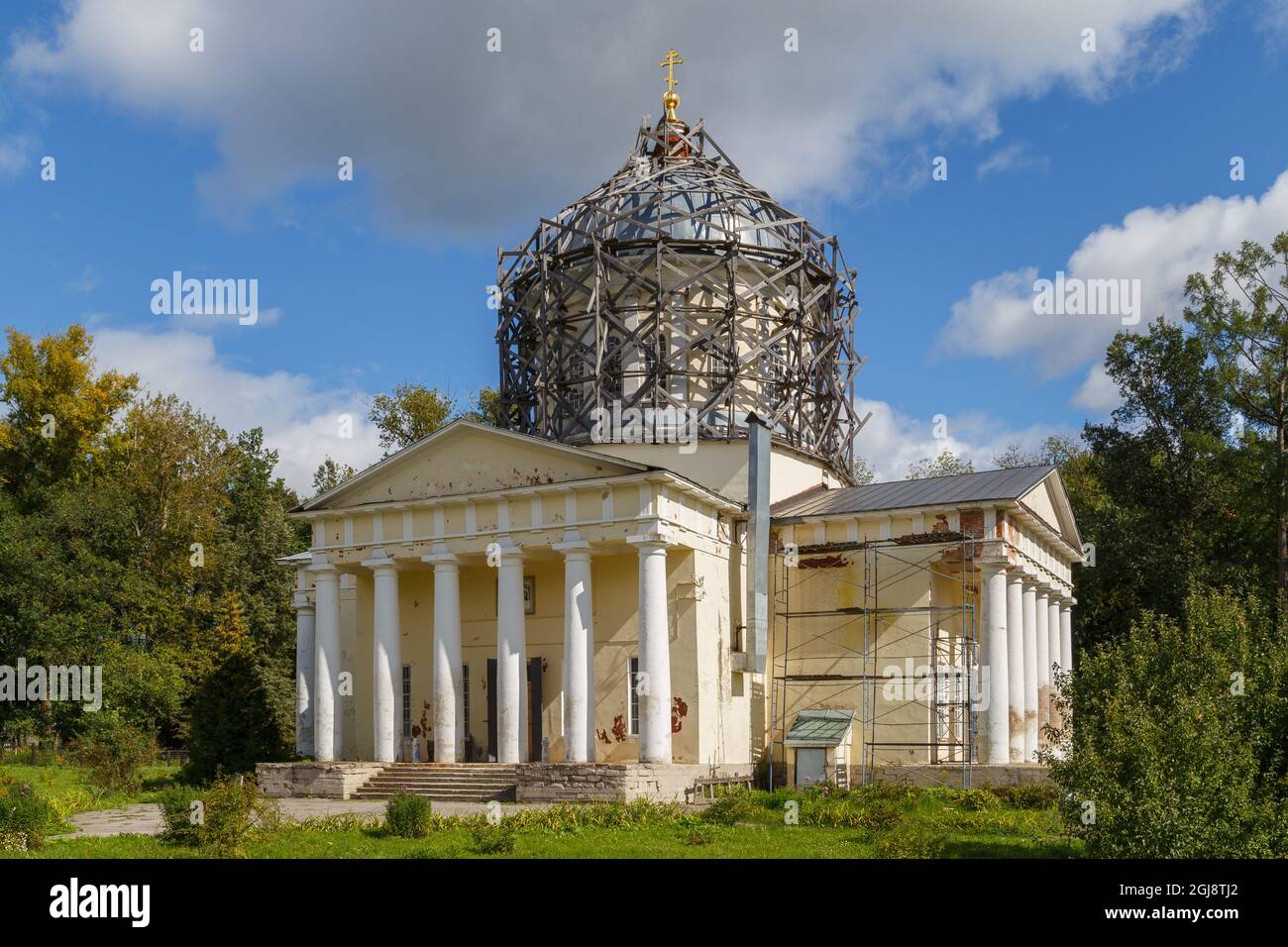 Orthodox tserkov hi-res stock photography and images - Alamy