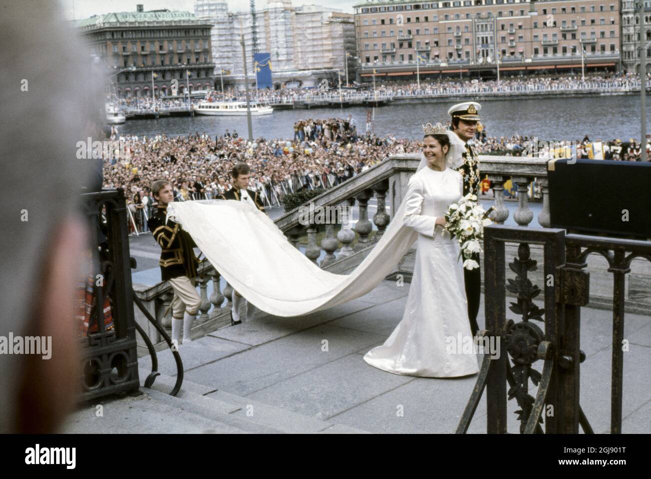 STOCKHOLM 1976-06-19 *For your files* The wedding of King Carl Gustaf ...