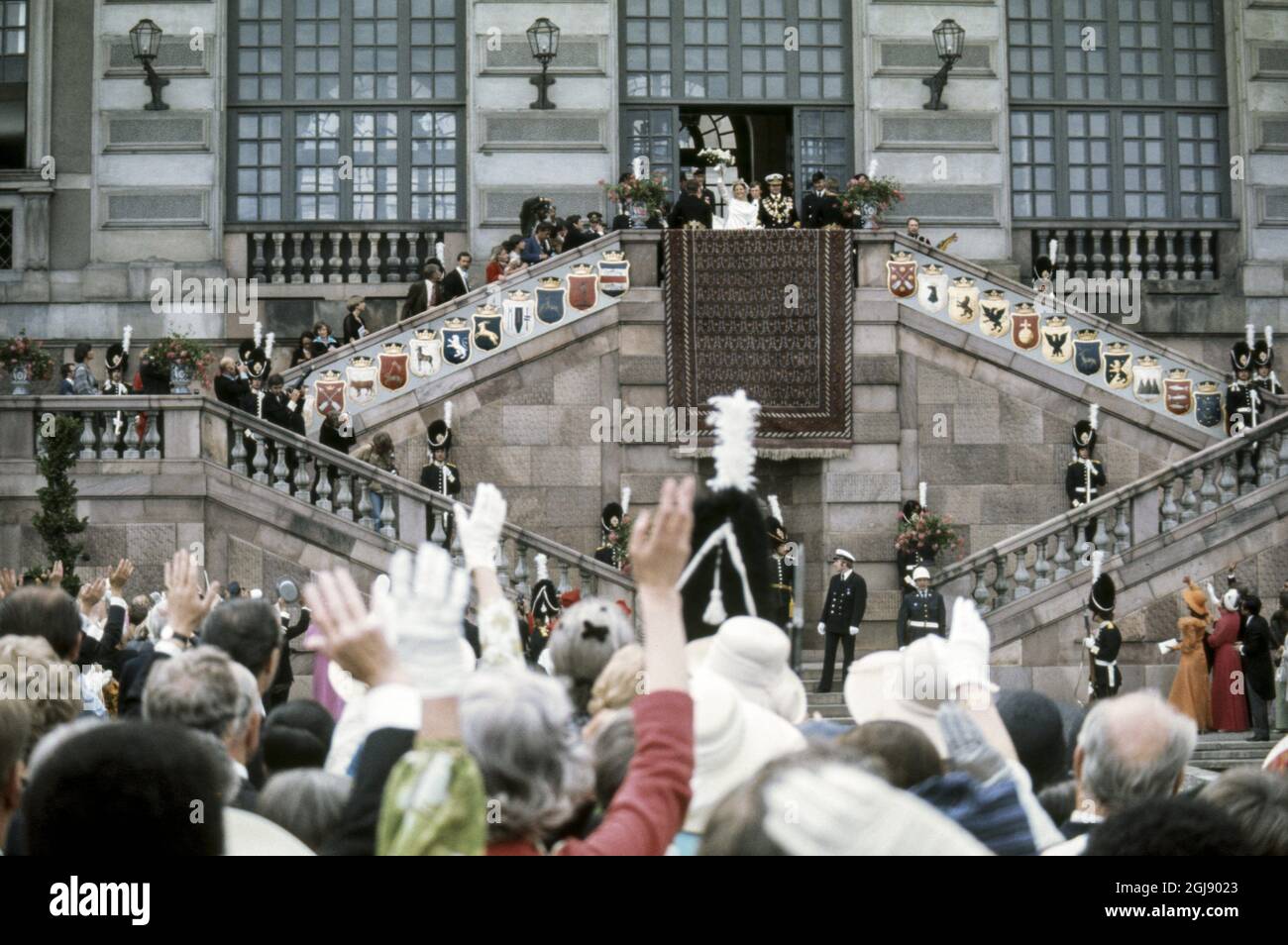 STOCKHOLM 1976-06-19 *For your files* The wedding of King Carl Gustaf ...