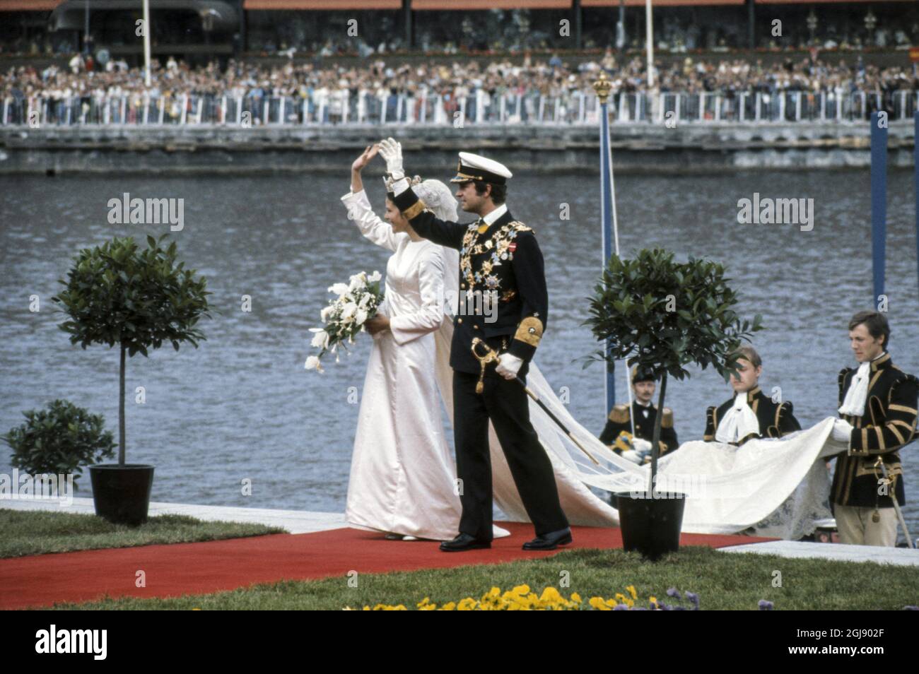 STOCKHOLM 1976-06-19 *For your files* The wedding of King Carl Gustaf ...