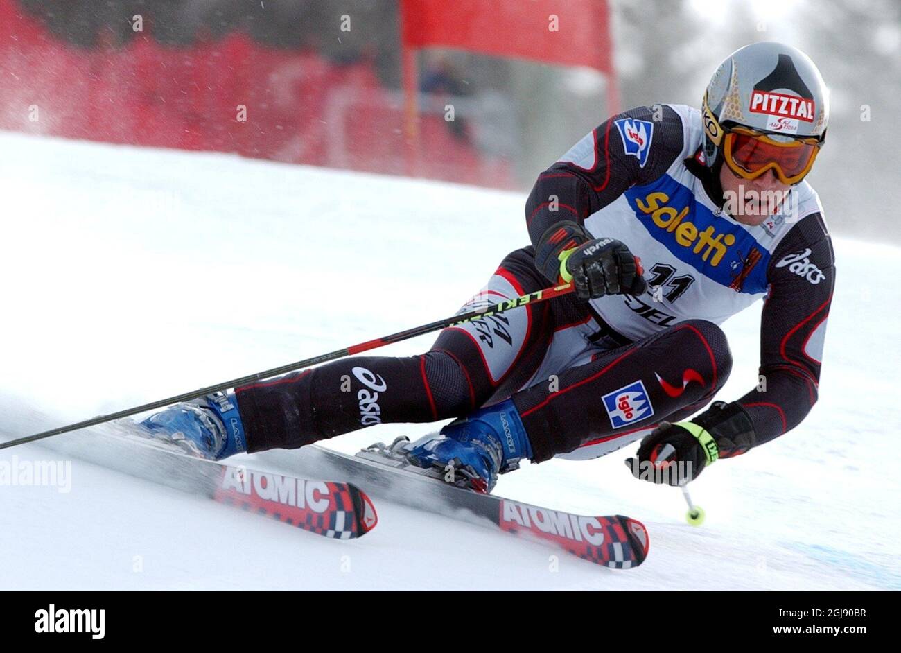 Austria's Benjamin Raich in action Stock Photo - Alamy