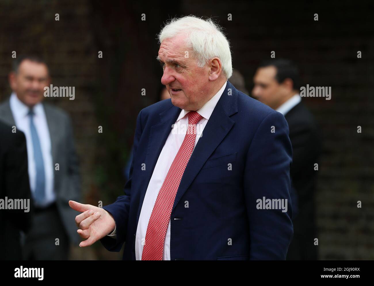 Bertie ahern 2021 hi-res stock photography and images - Alamy