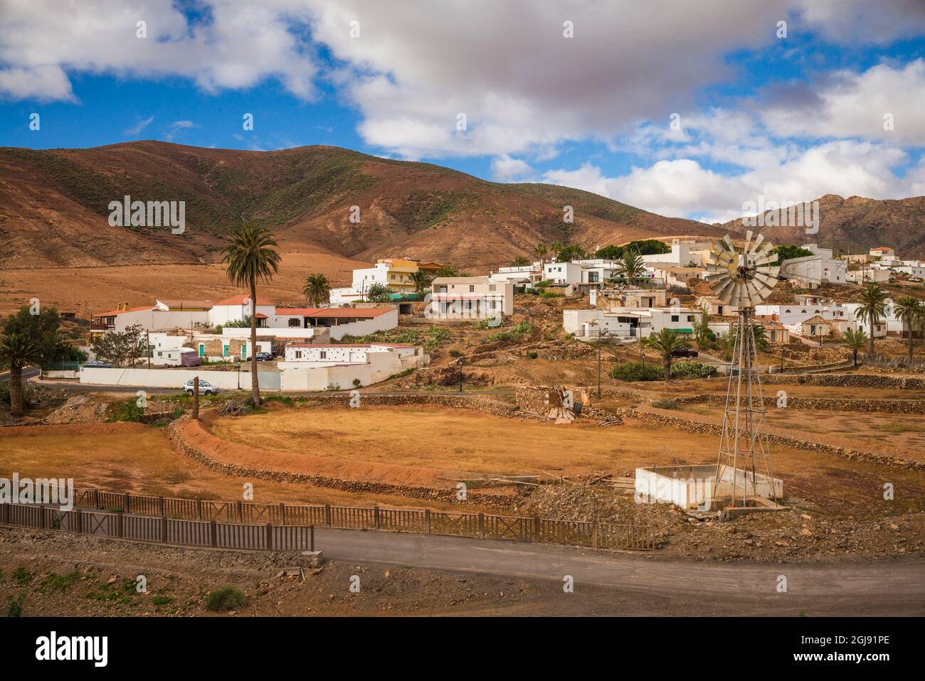 Village of toto hi-res stock photography and images - Alamy