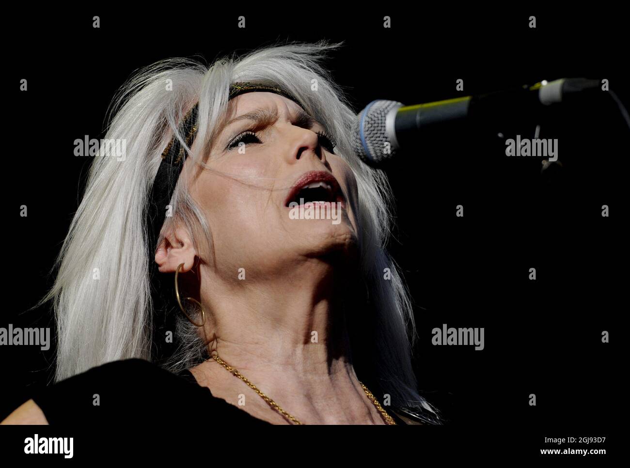 Emmylou harris hi-res stock photography and images - Alamy