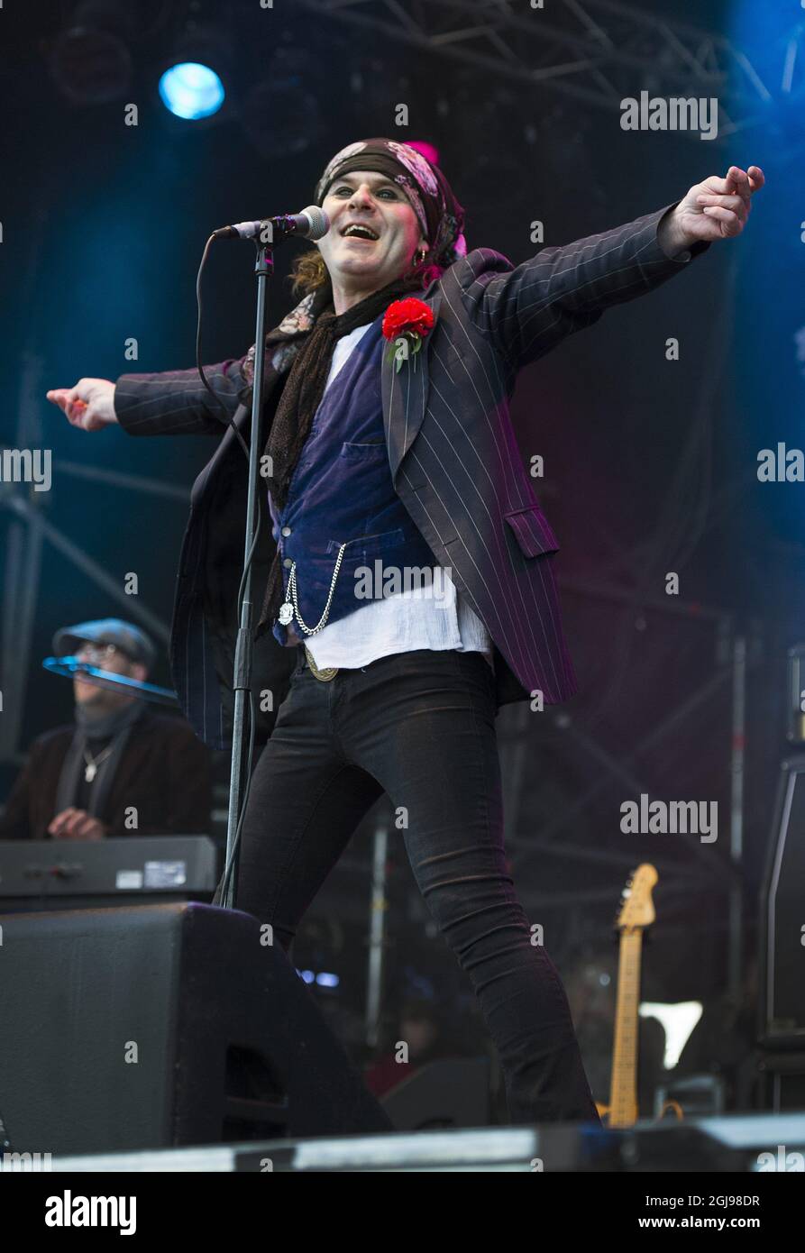 Spike rock singer hi-res stock photography and images - Alamy