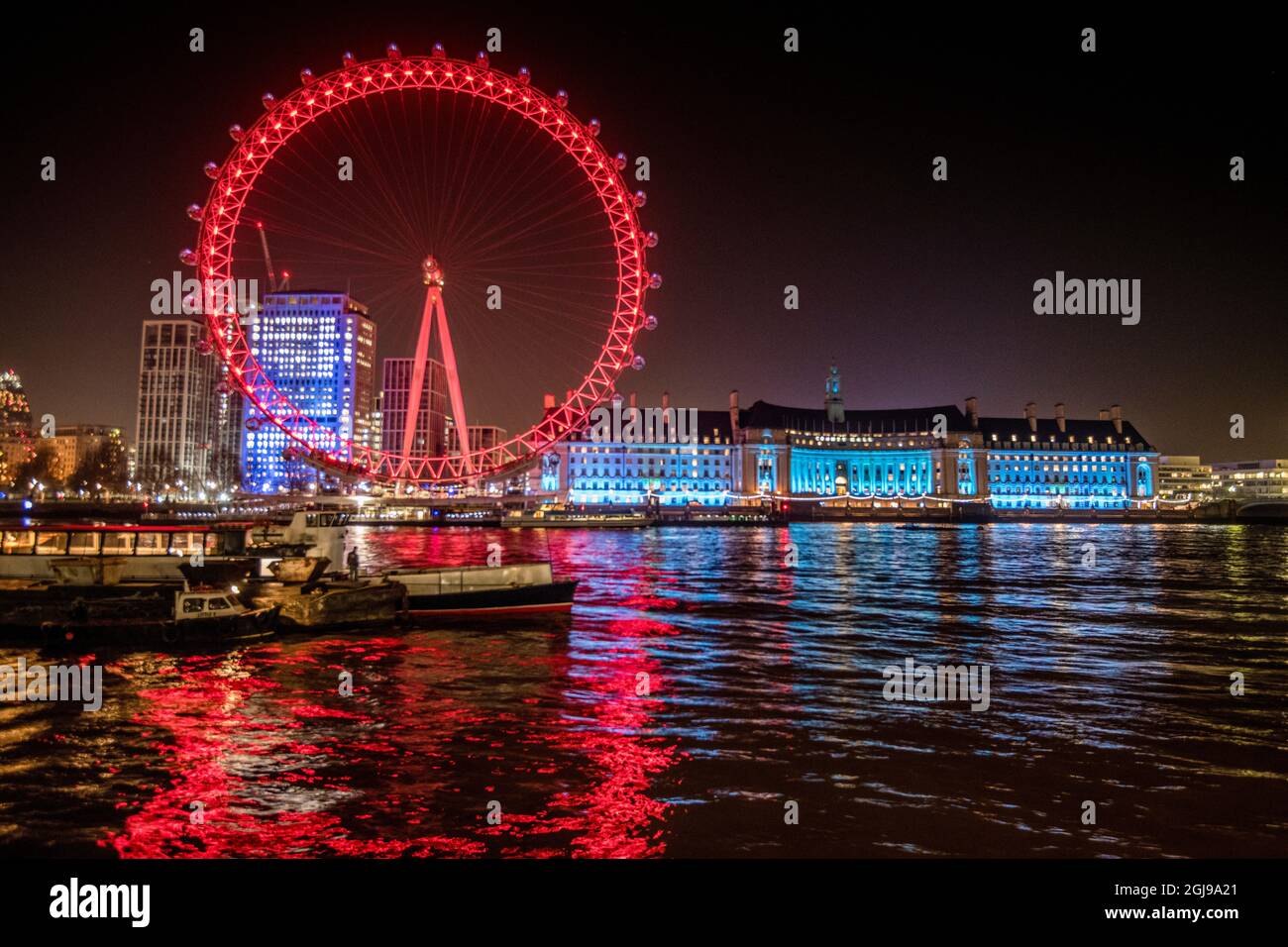 London Eye at night Stock Photo - Alamy