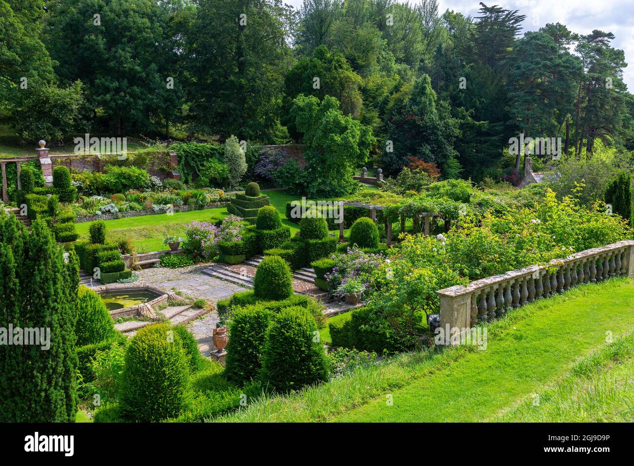 Mapperton gardens jacobean manor house hi-res stock photography and ...