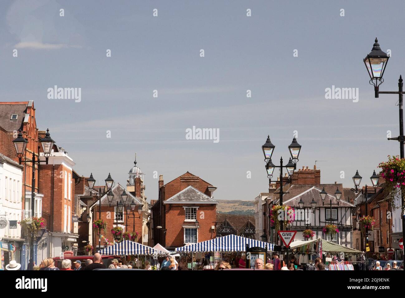 Largest town in south shropshire hi-res stock photography and images ...