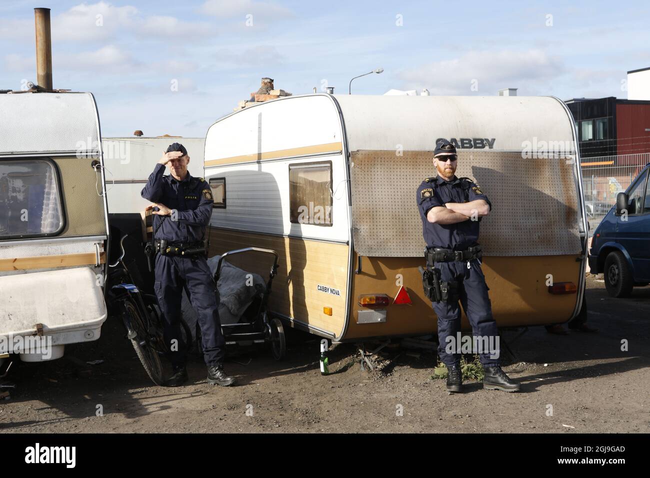 MALMO 2015-10-27 Police and other authorities started to evancuate ...