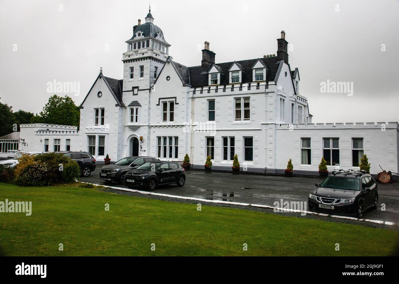 Skeabost inn hi-res stock photography and images - Alamy