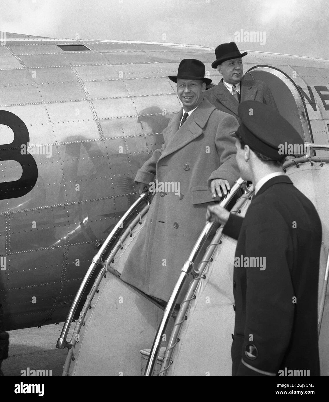 George formby hi-res stock photography and images - Alamy