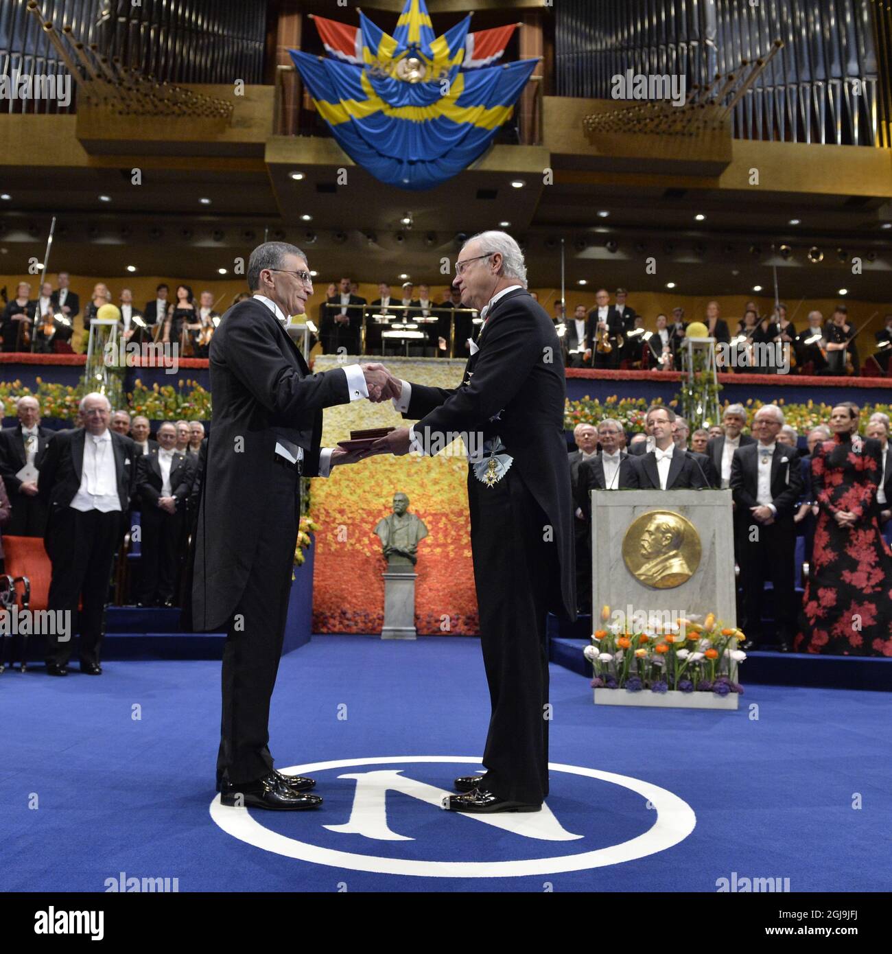 Prize turkey hi-res stock photography and images - Alamy