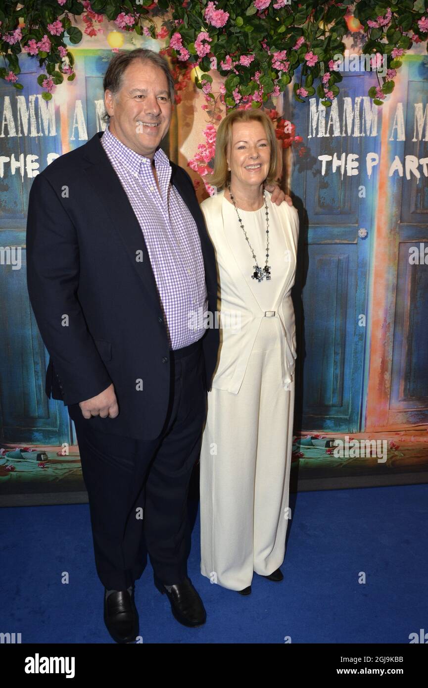 STOCKHOLM 2016-01-20 Anni-Frid Lyngstad and Henry Smith arrives to bthe ...