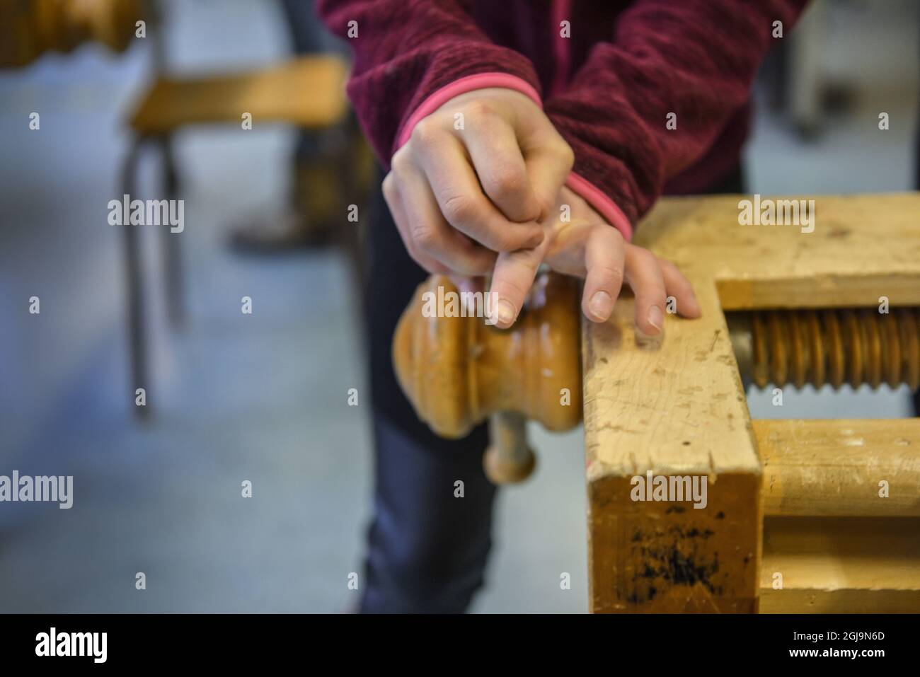 STOCKHOLM 20160226 Woodwork class Foto: Anders Wiklund / TT / kod 10040 ...