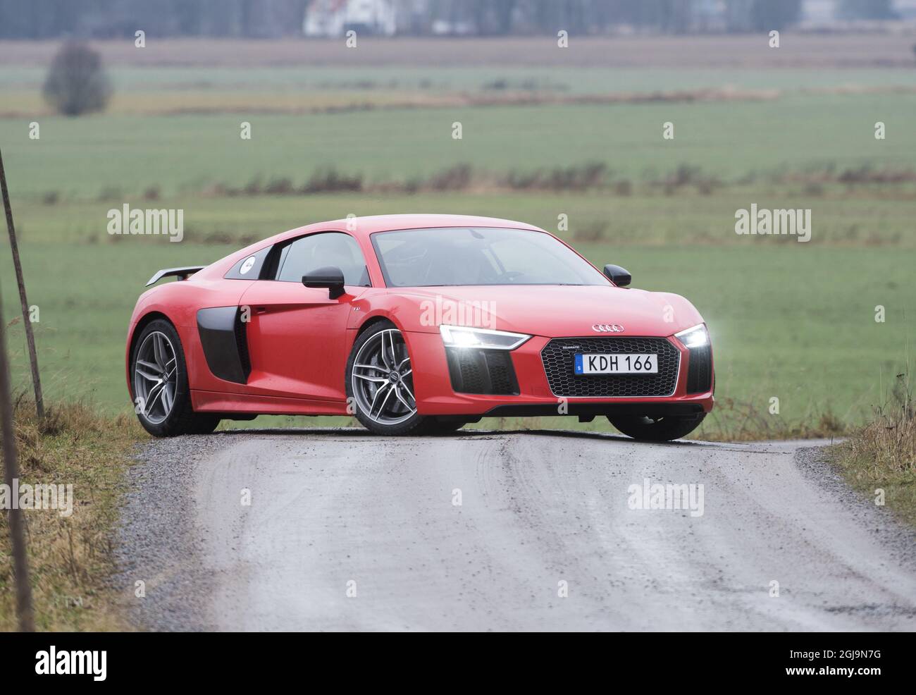 UPPSALA 2015-11-26 Audi R8 Plus. Foto: Fredrik Sandberg / TT / Kod ...