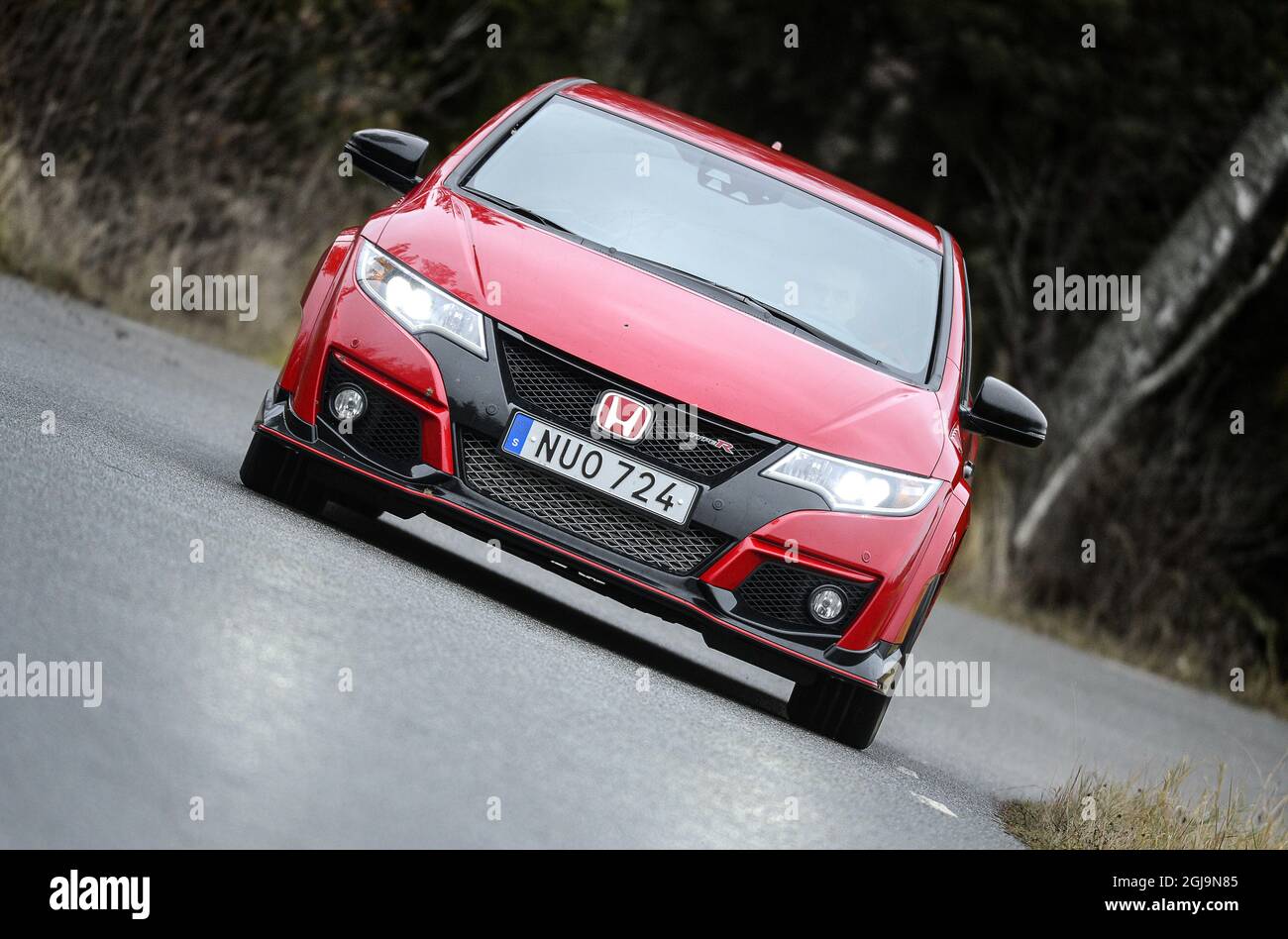 STOCKHOLM 2015-11-24 Honda Civic Type R Foto: Anders Wiklund / TT / kod 10040 car, motor ...