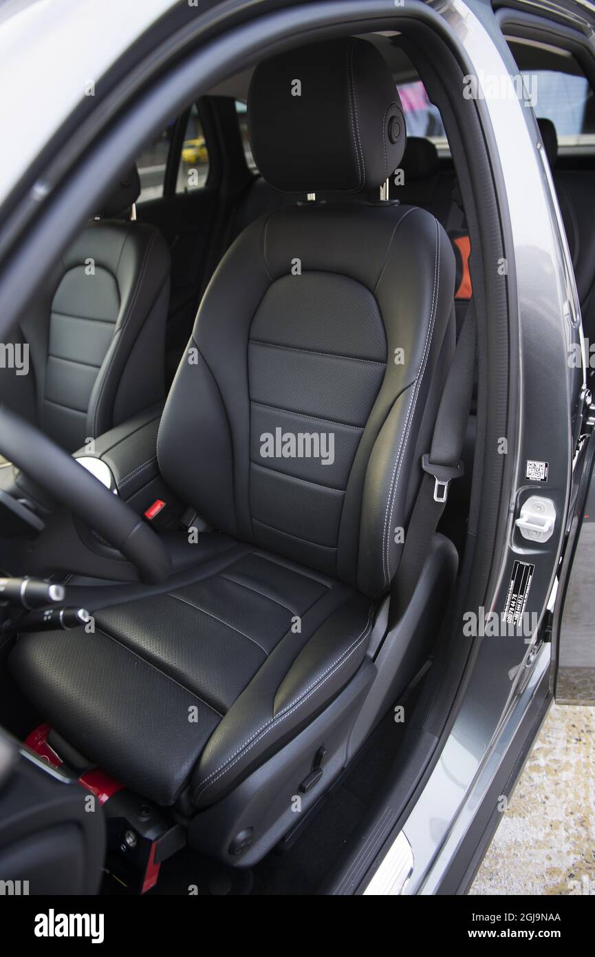 Drivers seats hi-res stock photography and images - Alamy