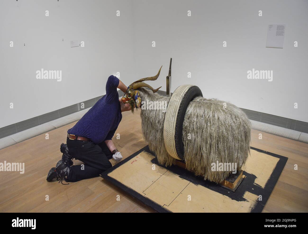 Robert rauschenberg monogram hi-res stock photography and images - Alamy