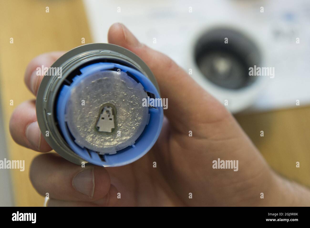 STOCKHOLM 2016-03-08 A patient with diabetes undergoes an operation to ...