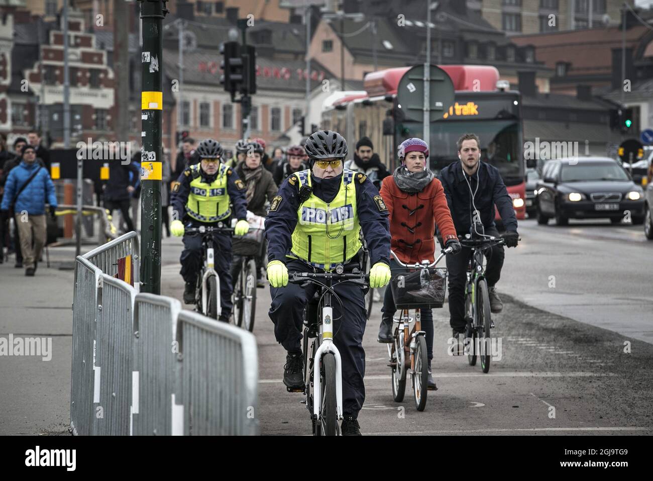 STOCKHOLM 2016-03-31 Police officers on bikes. Foto Hilda Arneback / DN ...