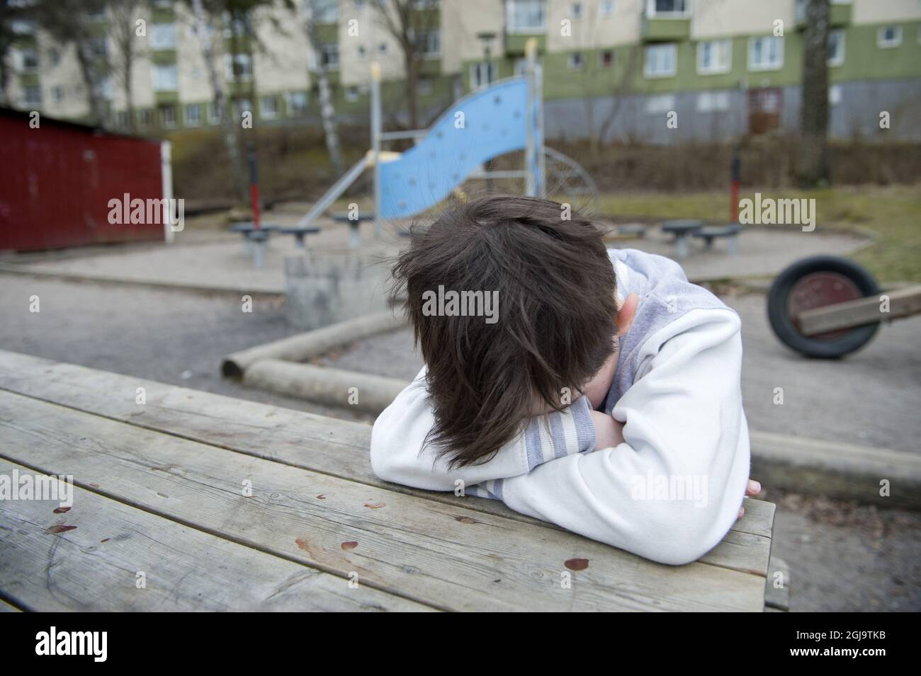 STOCKHOLM 20160415 Child in a playground Foto: Jessica Gow / TT / Kod ...