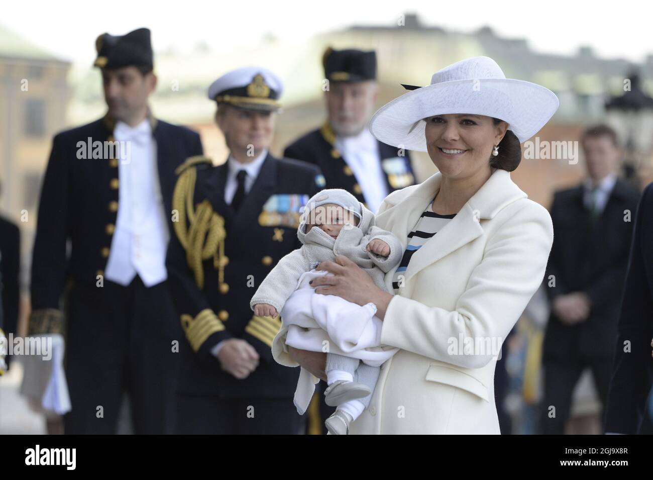 STOCKHOLM 2016-04-30 Prince Oscar and Crown Princess Victoria attending ...