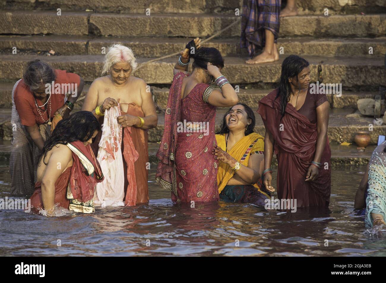 VARANASI 2016-03-02 Hinduism, hindu, bath, Ganges, religion, water ...