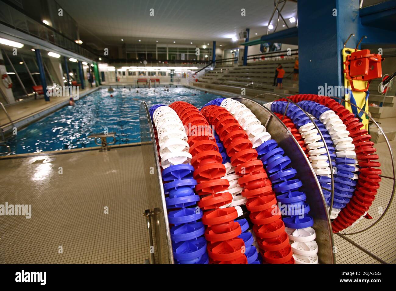Public Indoor Swimming Pools Public Swimming Pools And Waterparks