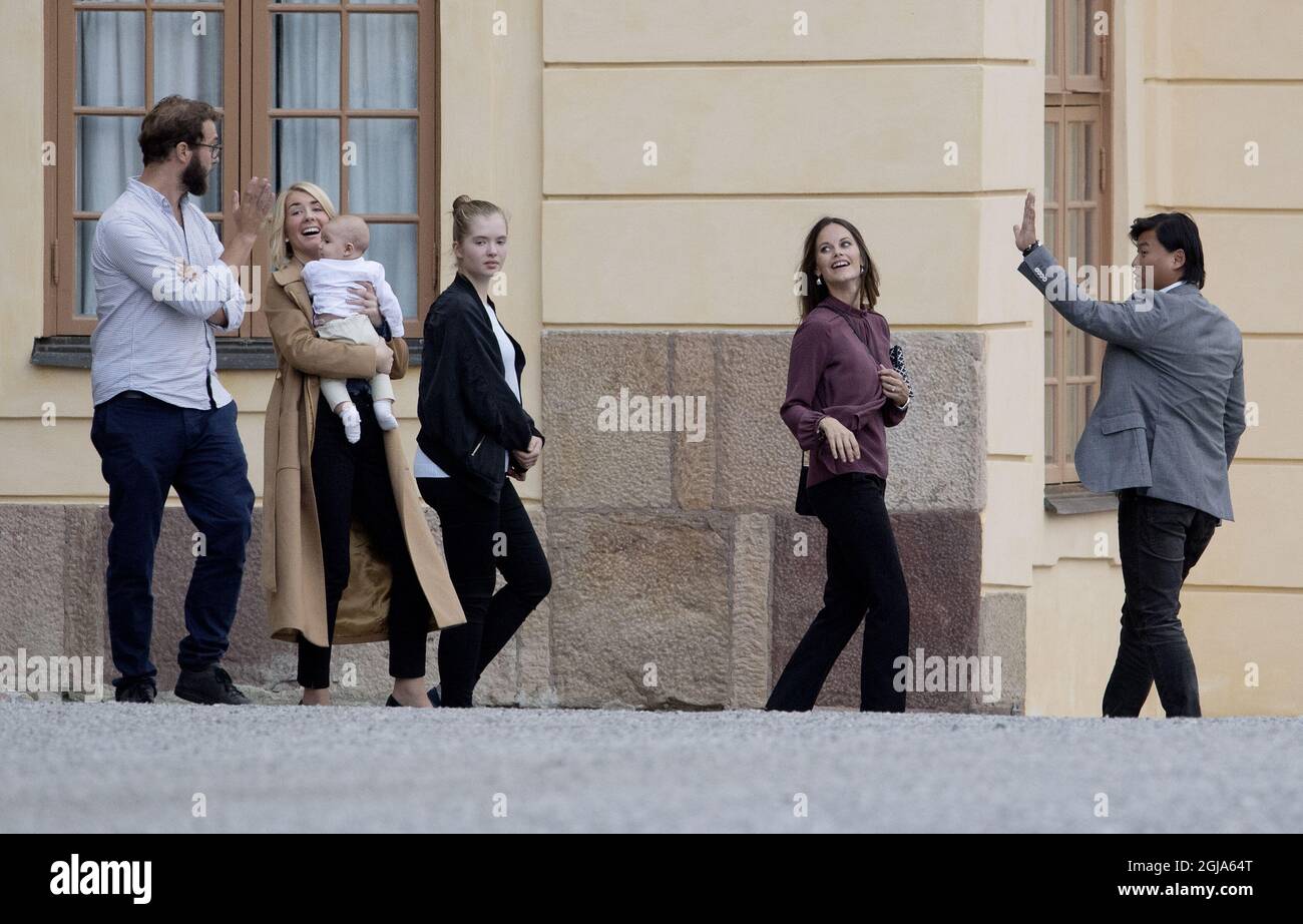 STOCKHOLM 2016-09-08 Cajsa Larsson, Prince Alexander, Princess Sofia ...