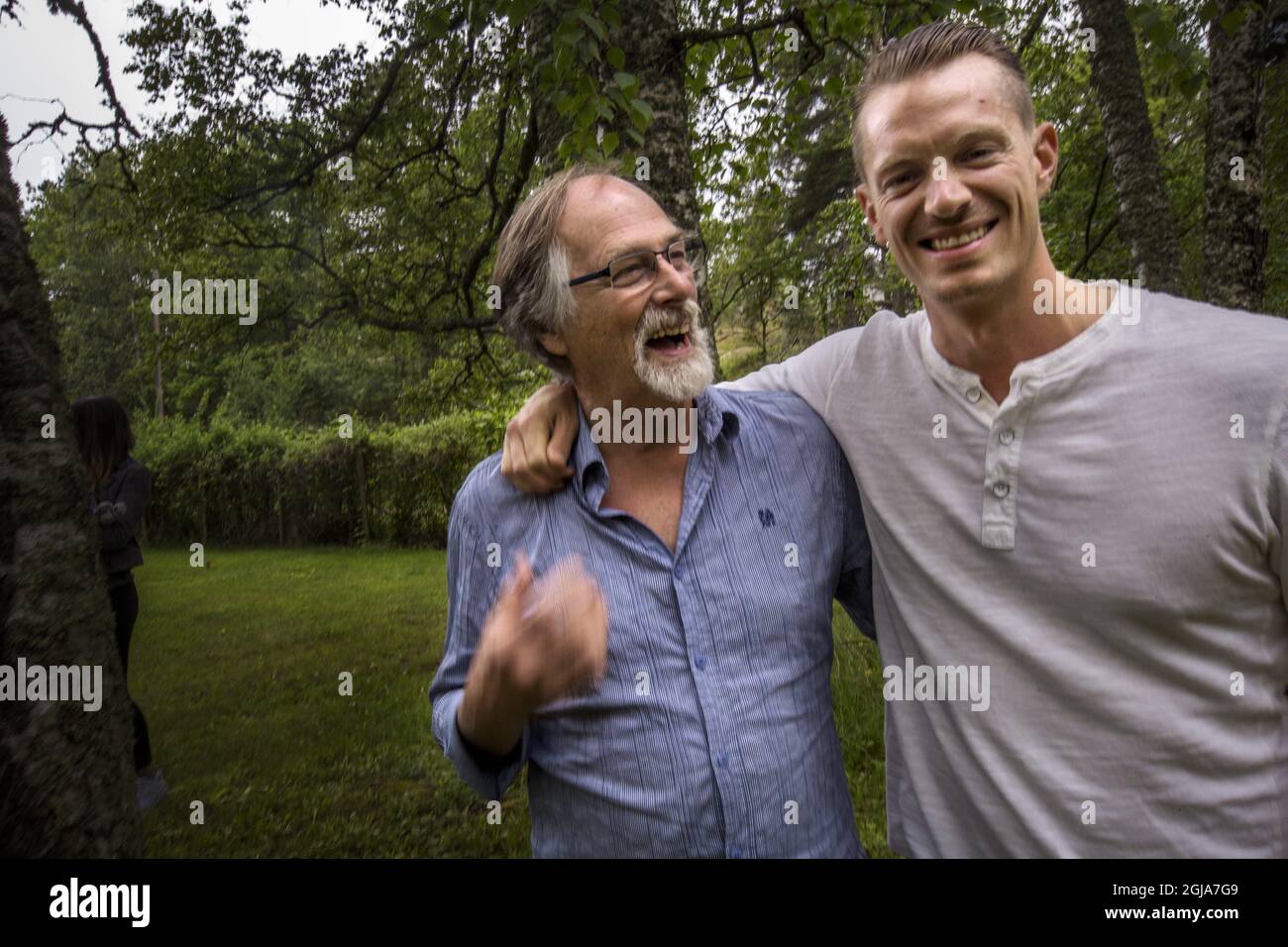 Joel Kinnaman Family Pictures