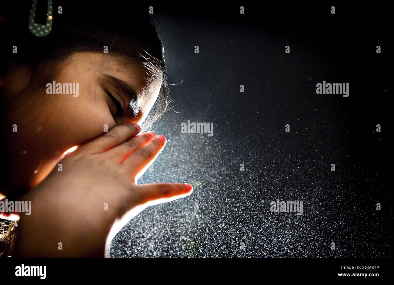 MalmÃƒÂ¶ 2016-02-27 cold, sick, health, sneeze, contagious, cough. Foto ...