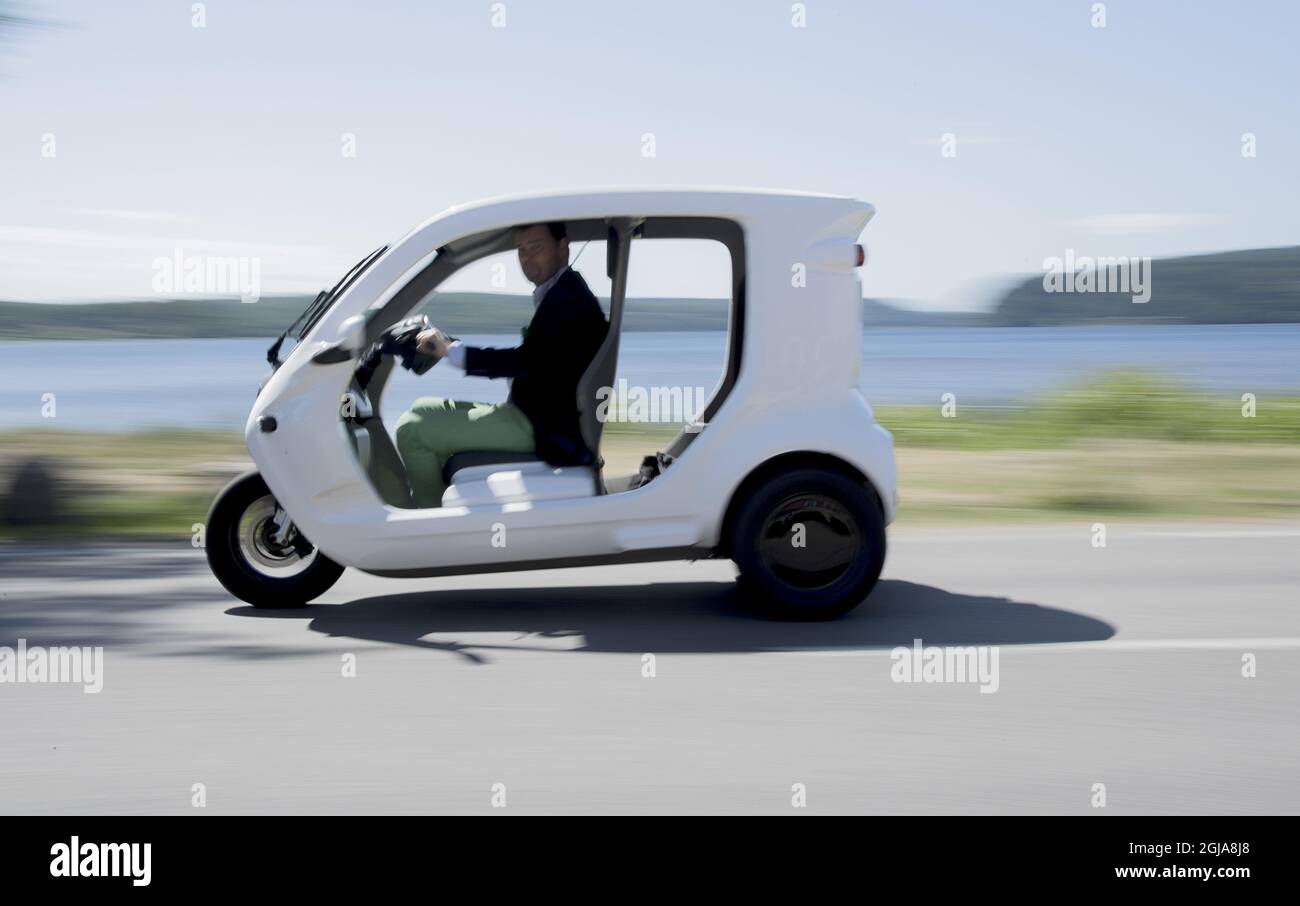 Zbee hi-res stock photography and images - Alamy