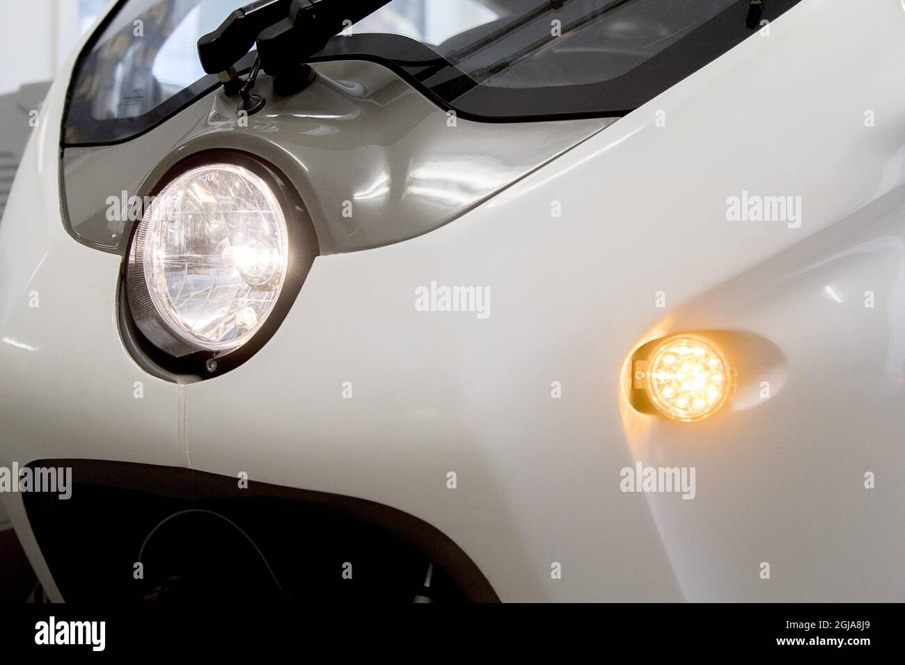 Zbee hi-res stock photography and images - Alamy