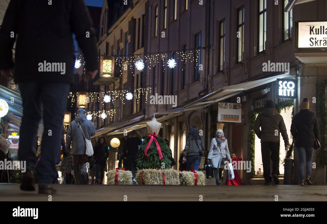 Christmas shoppers walk on the main pedestrian street in Helsingborg ...