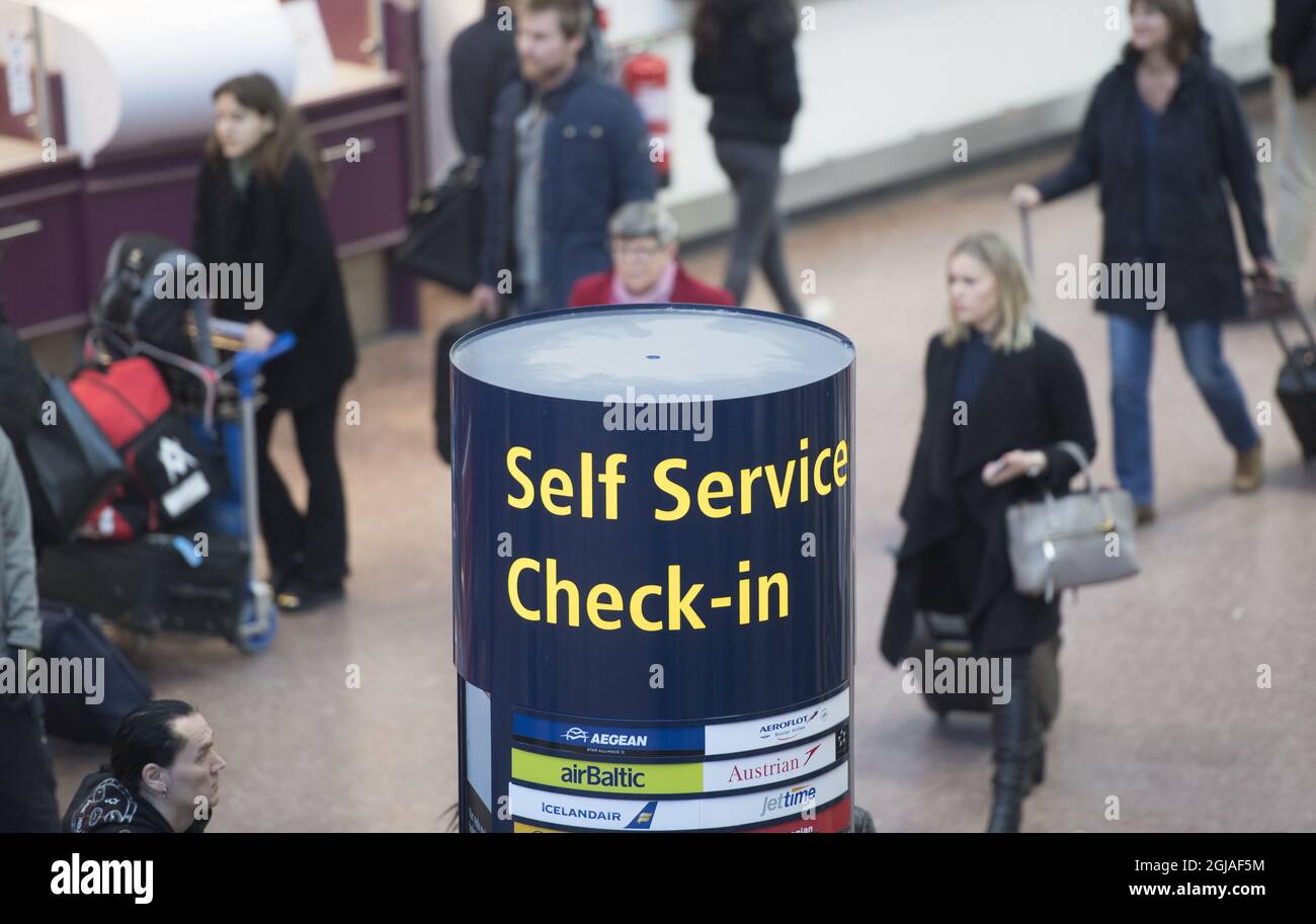 Airport, airplane, passenger planes, air traveler, luggage, baggage ...