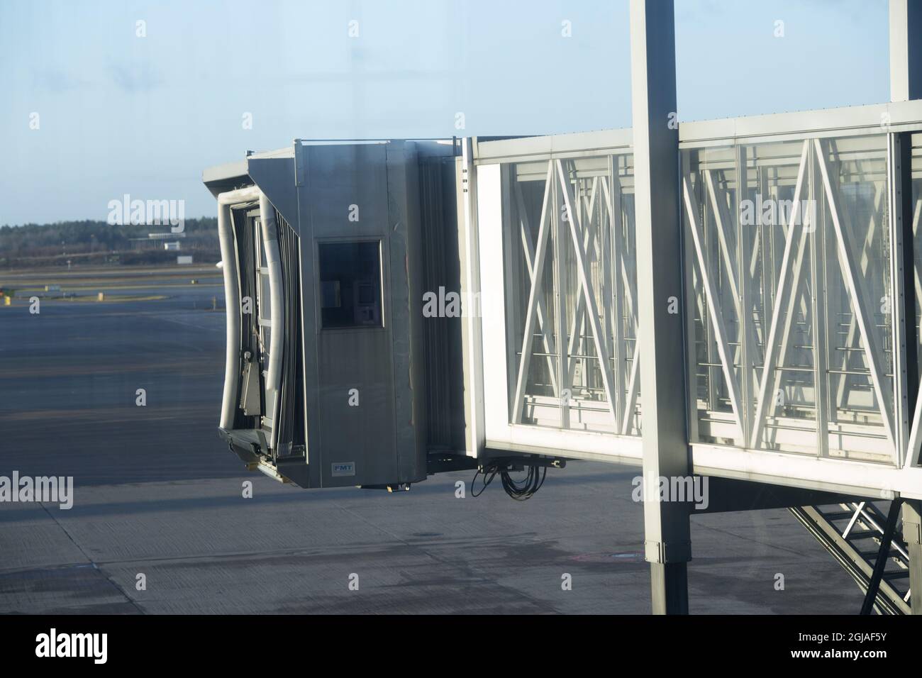 Airport, airplane, passenger planes, air traveler, luggage, baggage ...