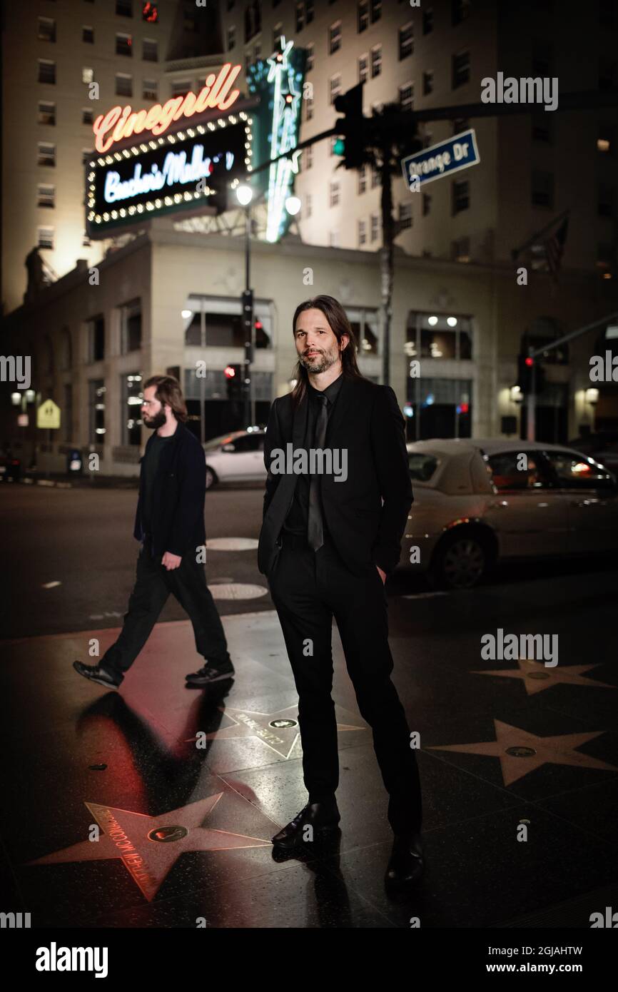 HOLLYWOOD 2017-02-17 Linus Sandgren, Swedish film photographer, posing ...