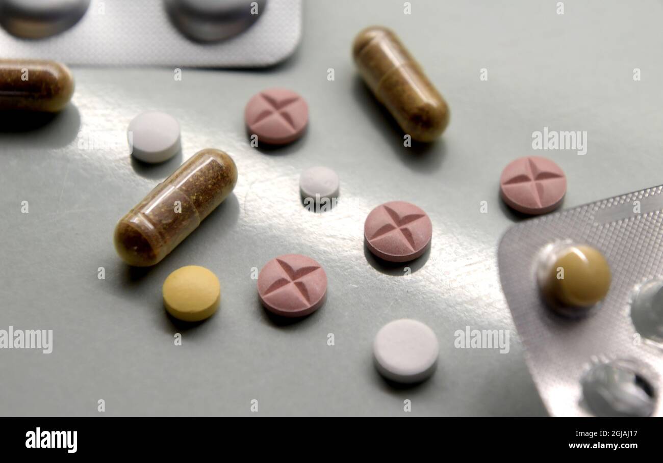 medicine, pills, drugs,capsules, health, sickness, health care ...