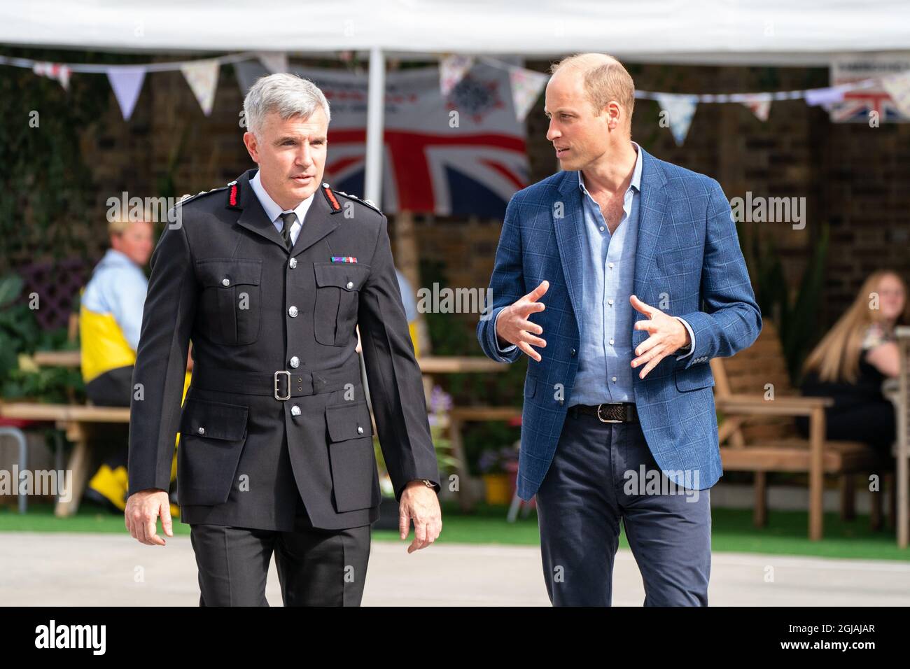 The Duke of Cambridge with London Fire Brigade Commissioner Andy Roe ...