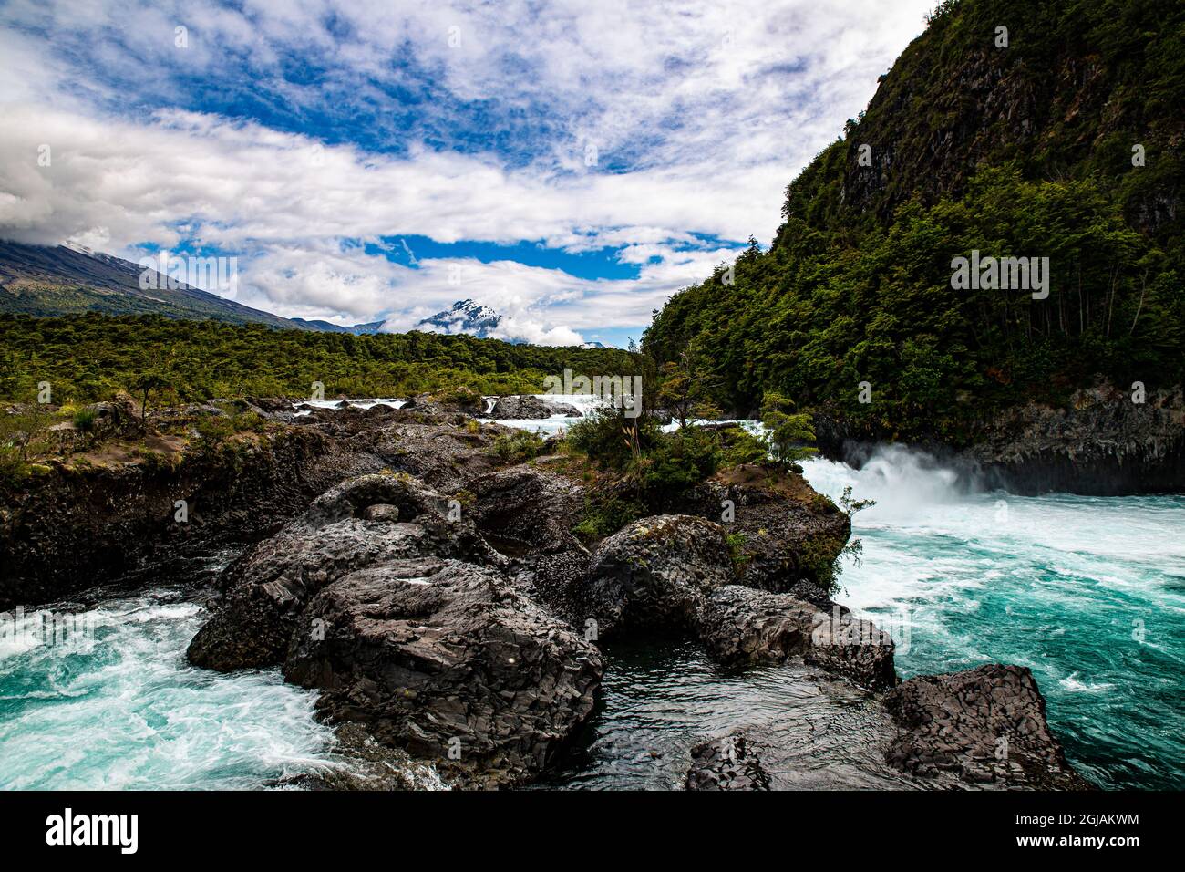 Rushing river chile hi-res stock photography and images - Alamy