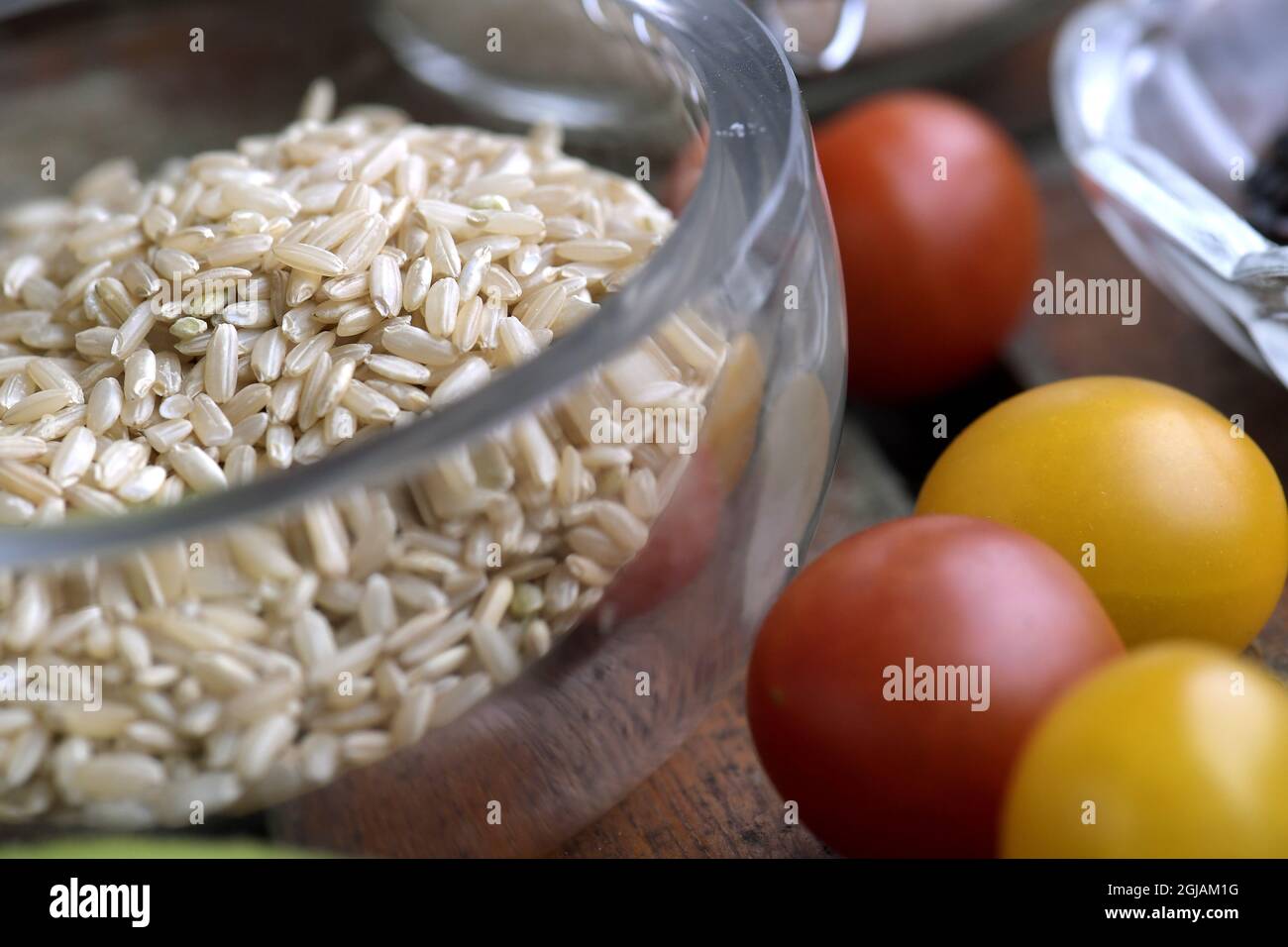 Brown rice Foto: Janerik Henriksson / TT / Kod 10010 Stock Photo - Alamy