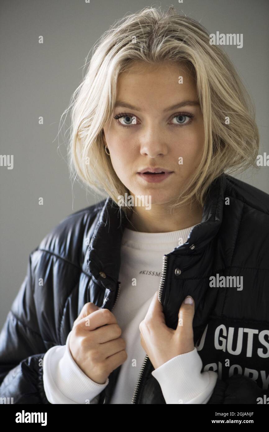Singer and artist Astrid S of Norway Foto: Fredrik Sandberg / TT / Kod ...
