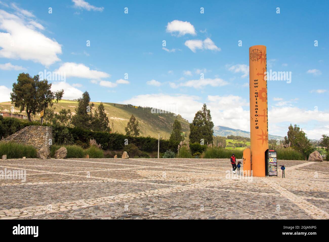 Quitsato sundial hi-res stock photography and images - Alamy