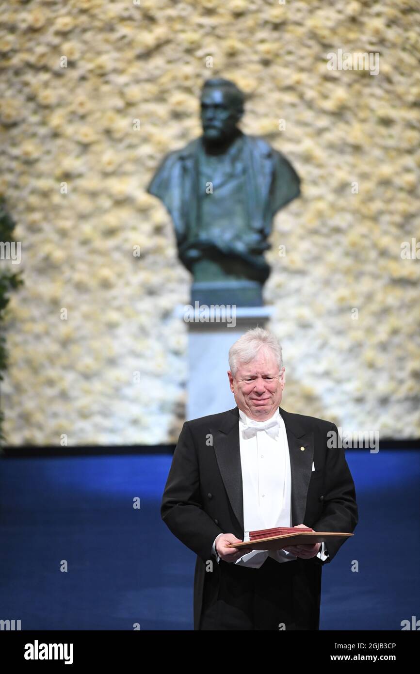 Richard thaler nobel prize hi-res stock photography and images - Alamy