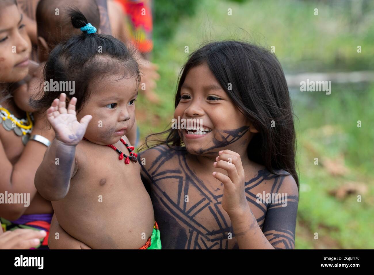 Indigenous embera girl hi-res stock photography and images - Alamy